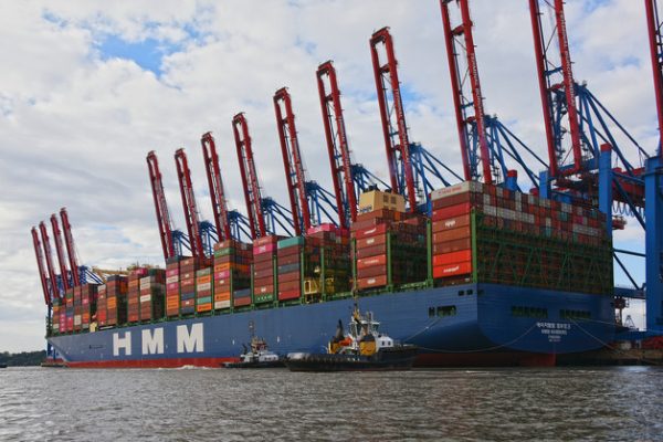 Primo scalo di "Hmm Hamburg" ad Amburgo - Messaggero Marittimo