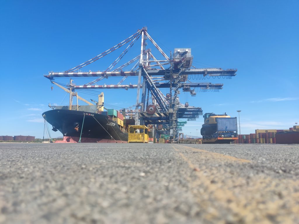 MedCenter Container Terminal firma con i sindacati - Messaggero Marittimo