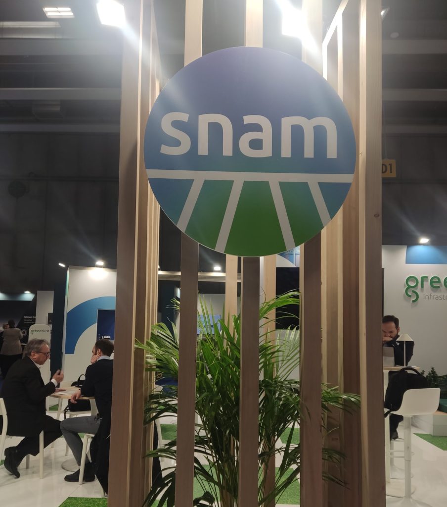Snam, finanza con visione: doppio riconoscimento al CFO Summit 2025 ...