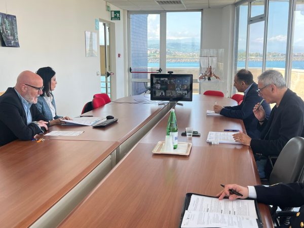 Porti del Tirreno meridionale e dello Ionio: bilancio 2024 in attivo ...