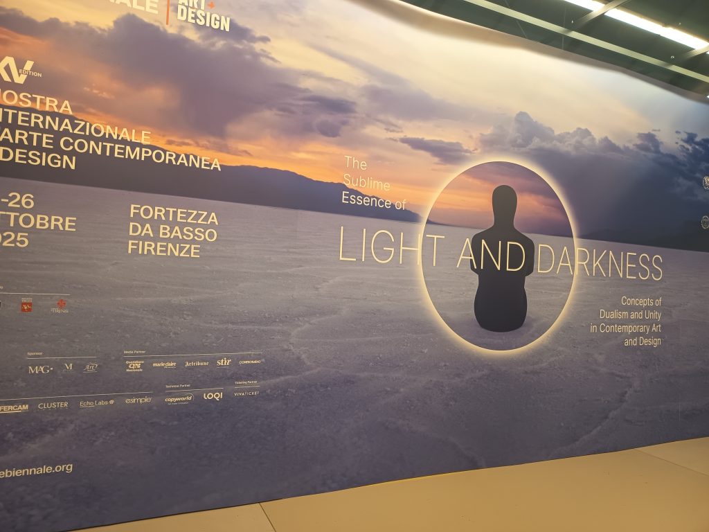 "Tim Burton: Light and Darkness". Dietro le quinte con Fercam Fine Art ...