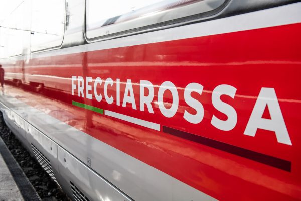 Frecciarossa si rinnova: nuovo logo - Messaggero Marittimo